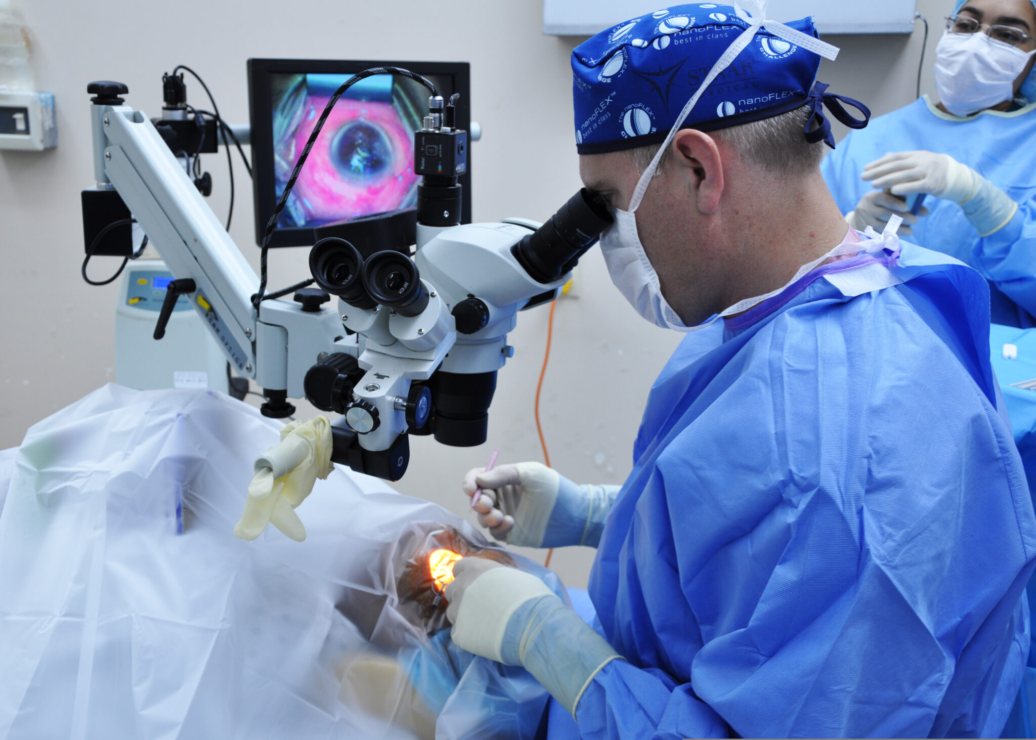 Cataract Lens Surgery Eye-Opening Recovery | WellDemir